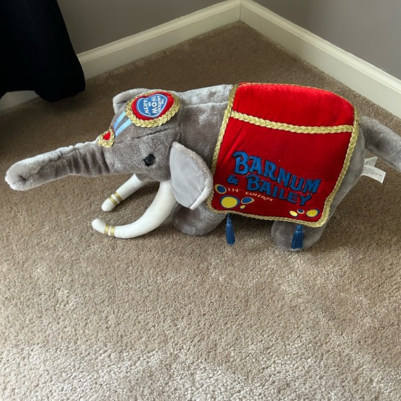 Toys | Ringling Bros Barnum Bailey 134th Edition Stuffed Elephant ...